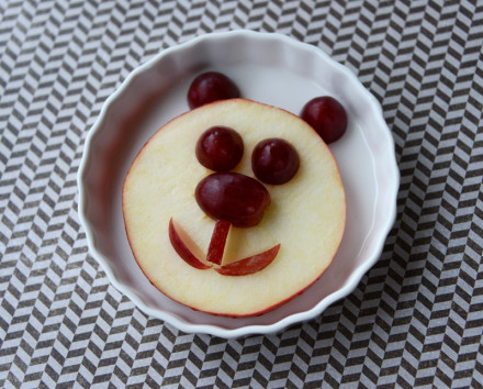 Food Art: An Easy Panda Bear Snack · Kix Cereal