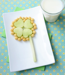 Food Art: A Lucky 4 Leaf Clover Snack · Kix Cereal