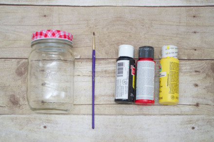 4 Simple and Fun Insect Crafts for a Cute Bug Party · Kix Cereal